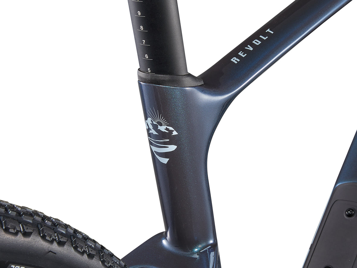 Giant Revolt Advanced 1 (3rd Gen) | Tay Junction